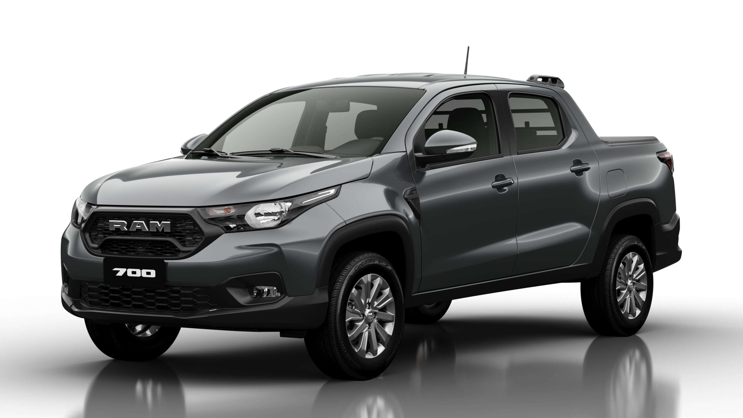 RAM 700 BIGHORN - Rústicos AutoMundial