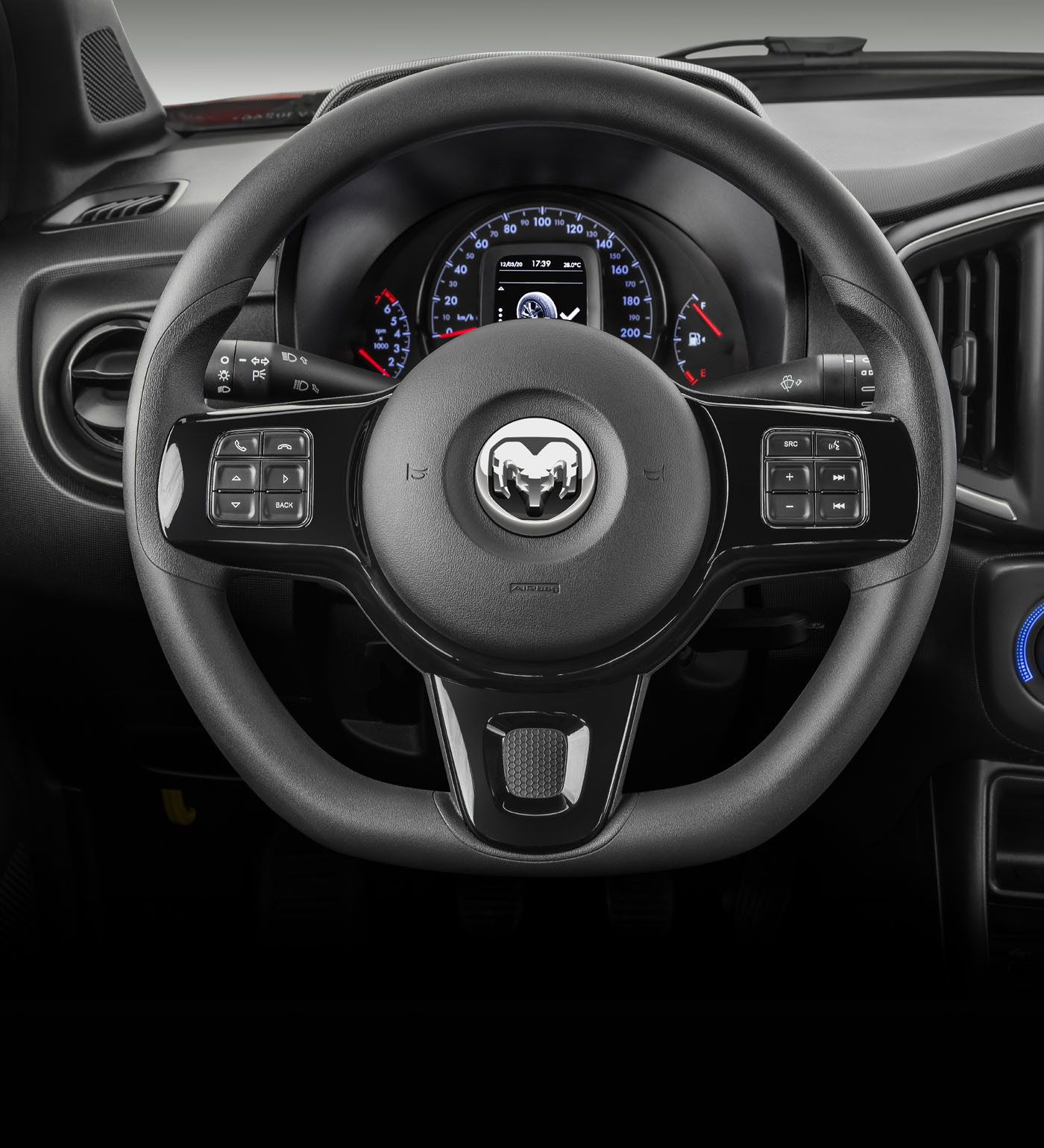 RAM 700 BIGHORN MT | Rústicos AutoMundial
